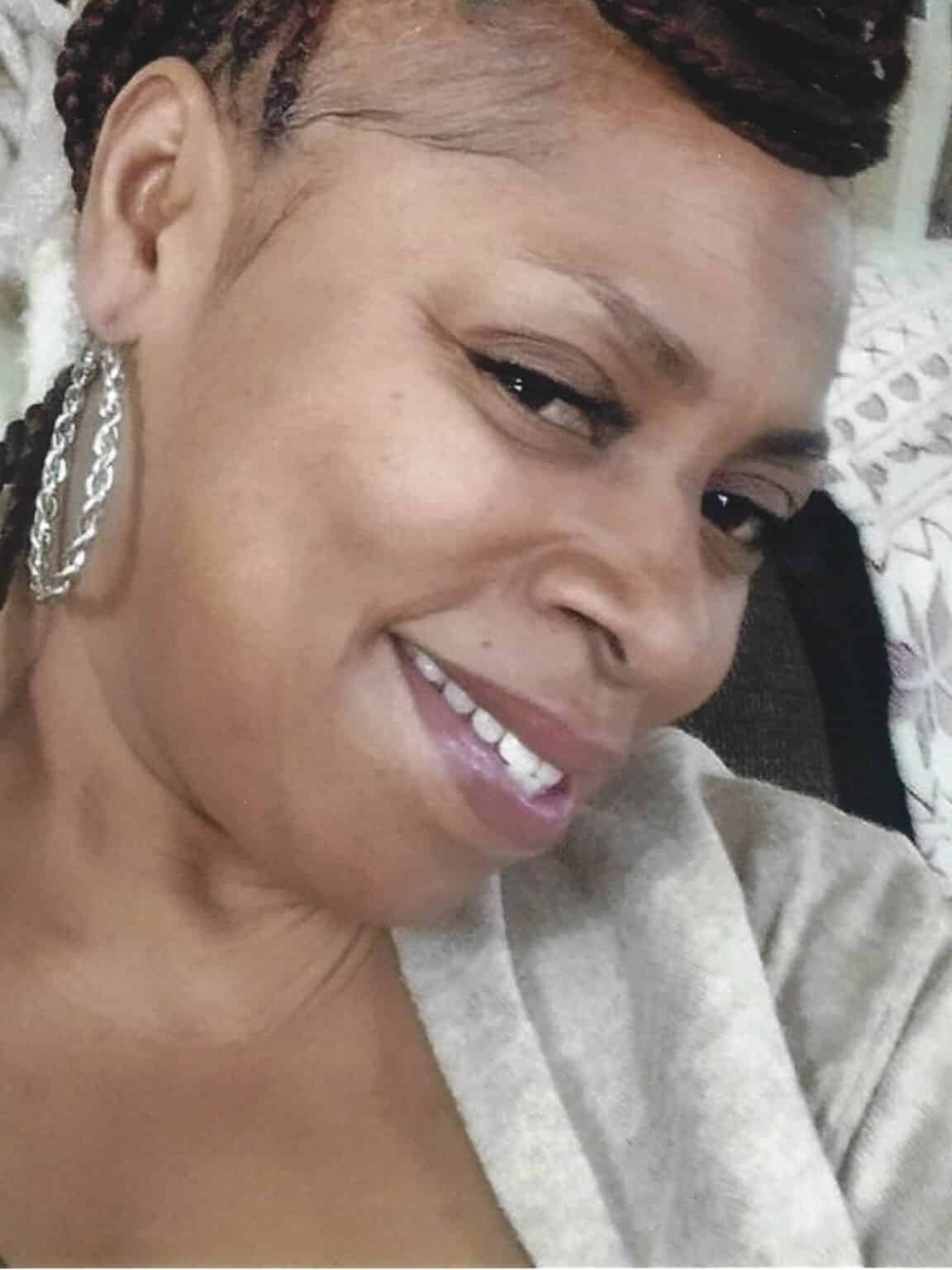 Crystal Lagina Everett-Kelly - Hohner Funeral Home